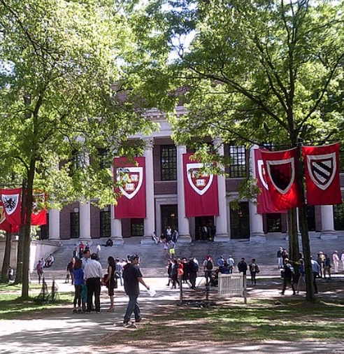 [김상목 칼럼] ‘미국판 음서제’, 하버드 대학은 공정한가? – KNEWSLA