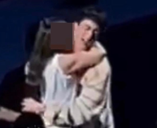 BTS 진에게 ‘기습뽀뽀’한 팬 성추행 고발 – KNEWSLA